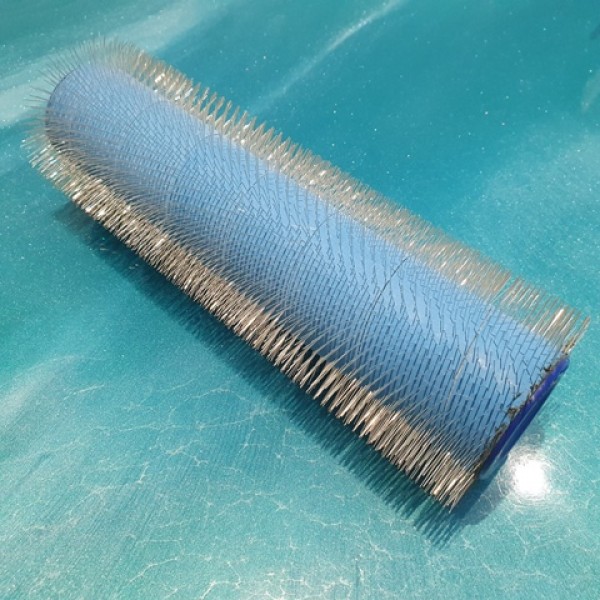 Metal Spiked Roller - Solvent Resistant for application of levelling ...