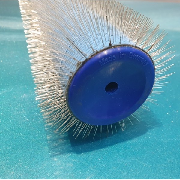 Metal Spiked Roller - Solvent Resistant for application of levelling ...