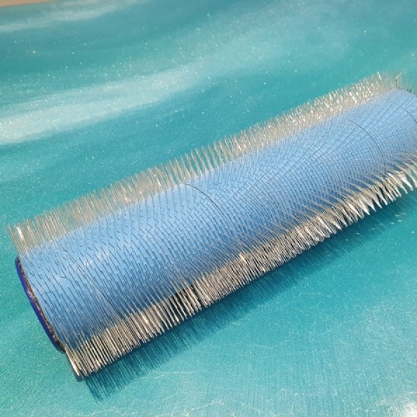 Metal Spiked Roller - Solvent Resistant for application of levelling ...